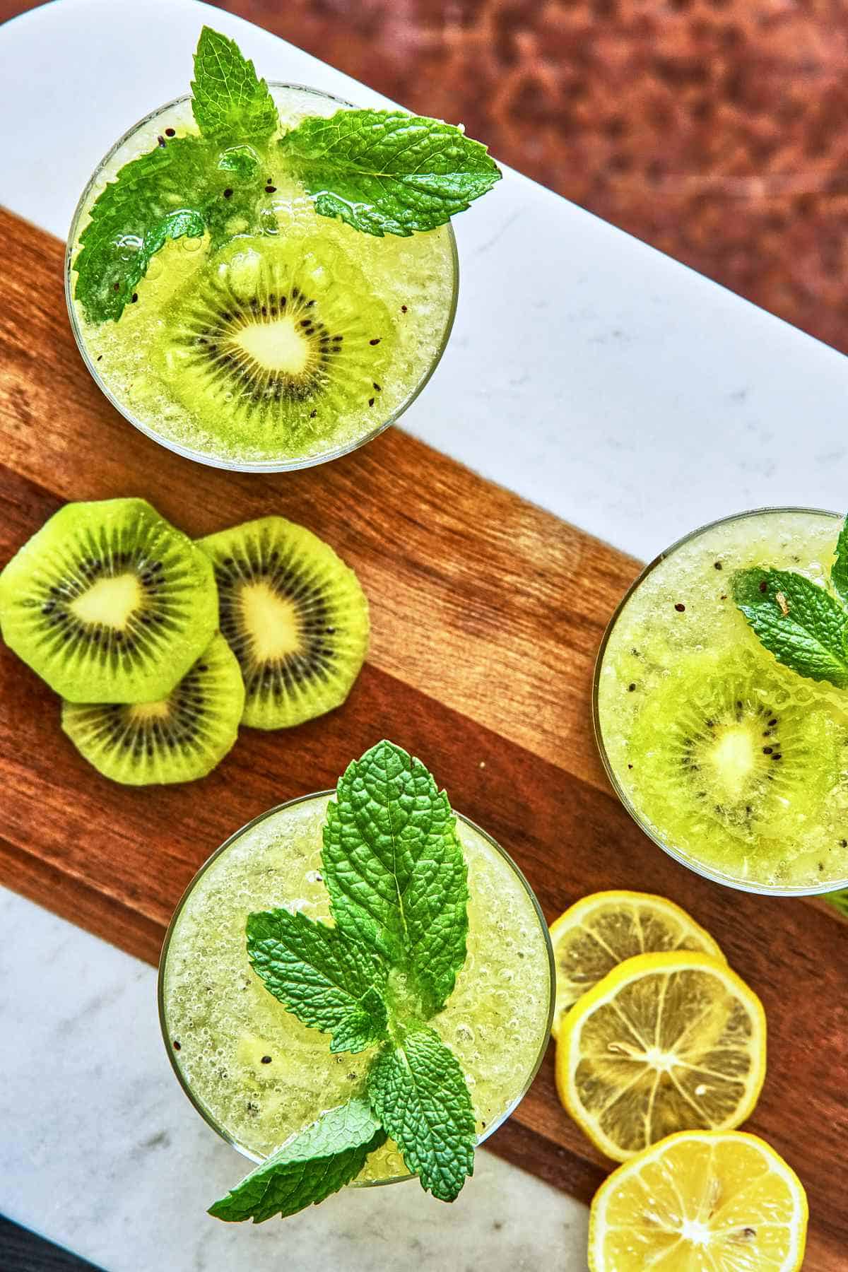 Kiwi Bellini with Mint - Festive & Easy | Proportional Plate