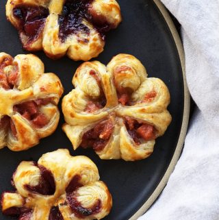 3-Ingredient Pastry Flowers - Proportional Plate