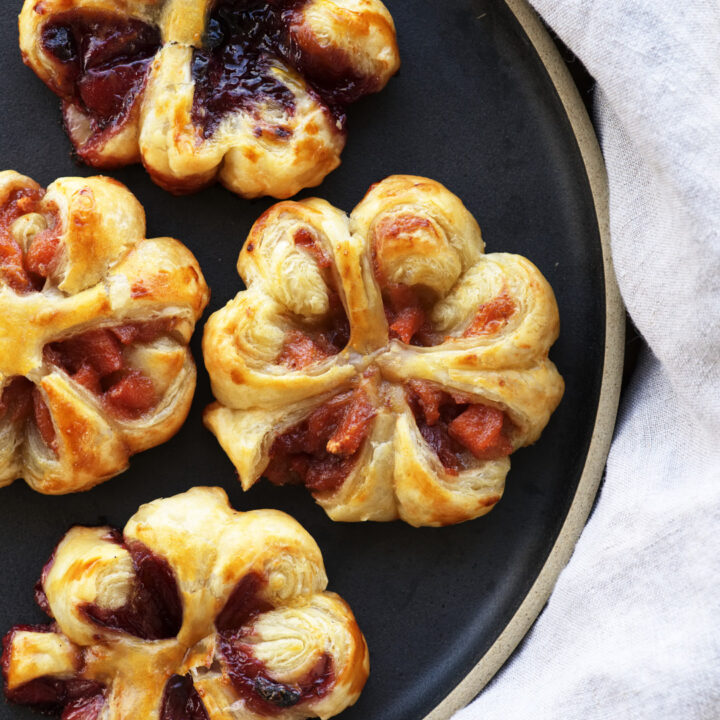 3-Ingredient Pastry Flowers - Proportional Plate
