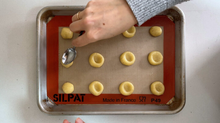 Noon Berenji (Cardamom Rose Cookies) - Proportional Plate